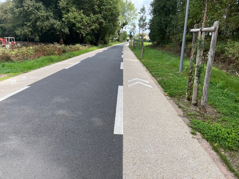 Biking the Loire: A peek at seemingly simple French bike-friendliness ...